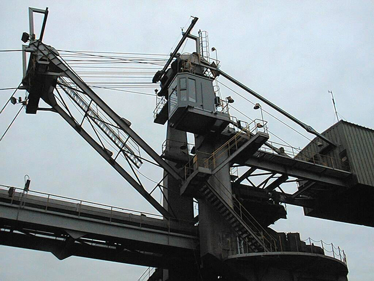 Heavy Duty Operator Cabins for all Types of Equipment | MECART